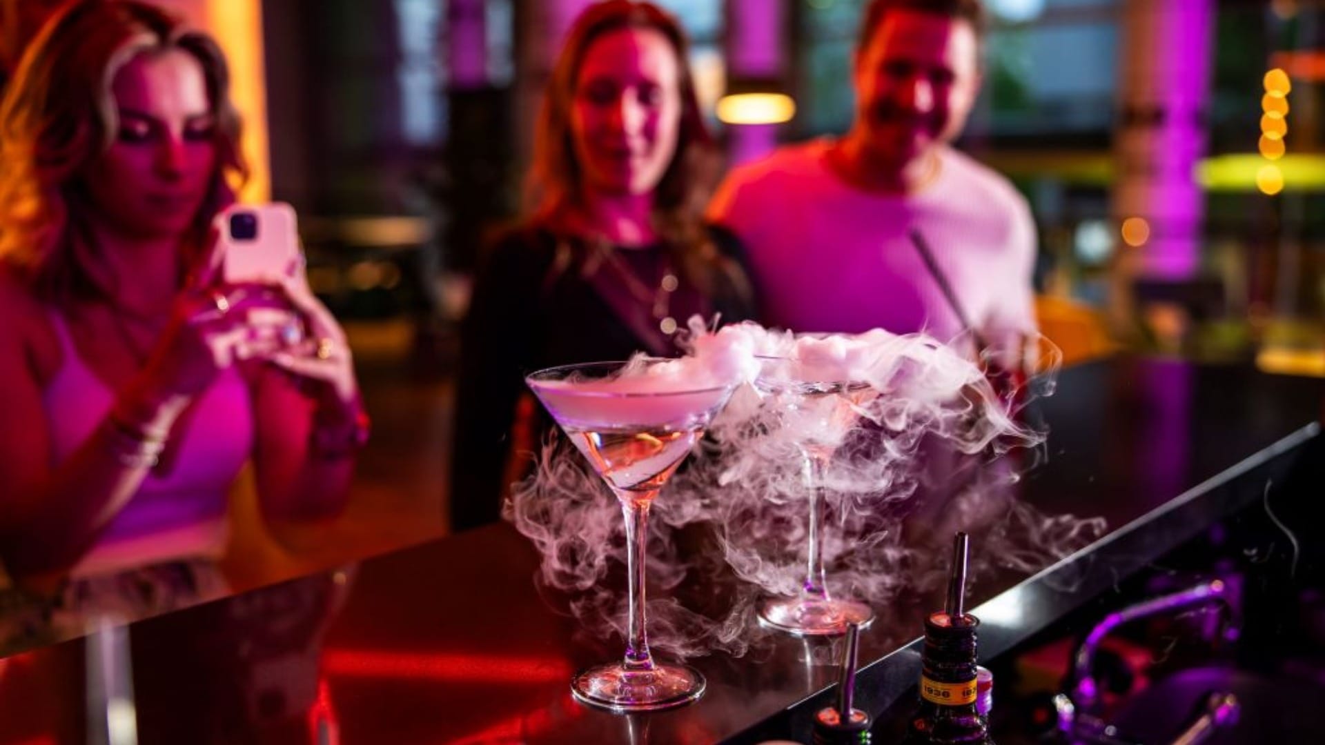 Avani Frankfurt City Hotel Unveils Techno-Inspired Experiences ...