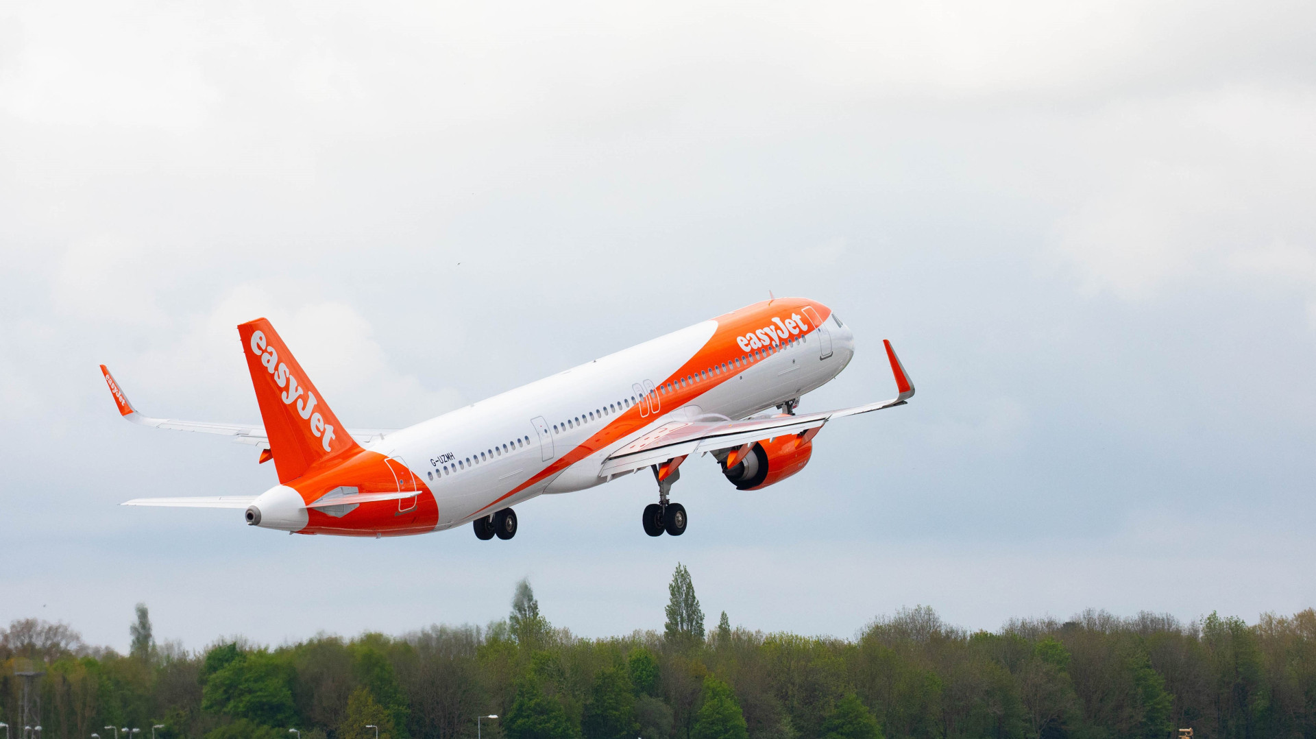 easyJet to Launch New Paris Route from Stansted - TravelWires
